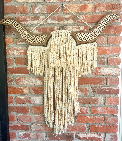 Highland Cow Macrame Wall Hanging – Three Busy Bees Creations